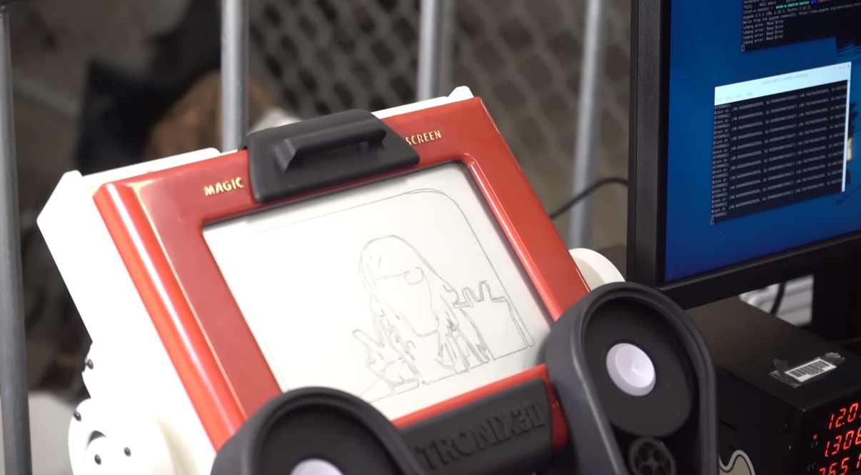 Remember The Etch-A-Sketch Toy? Now, There’s EtchBot! - element14 Community