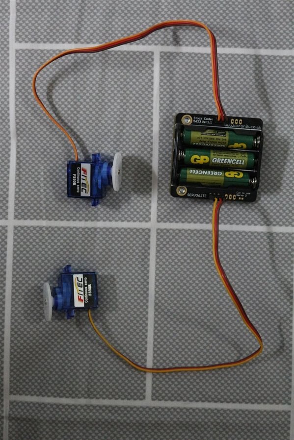 :MOVE mini buggy kit + microbit - Review - element14 Community